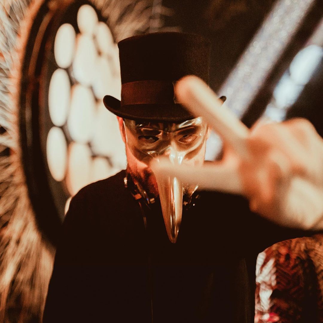 ¡Revive la presentación de Claptone desde «Infectious Bass Livestream ...