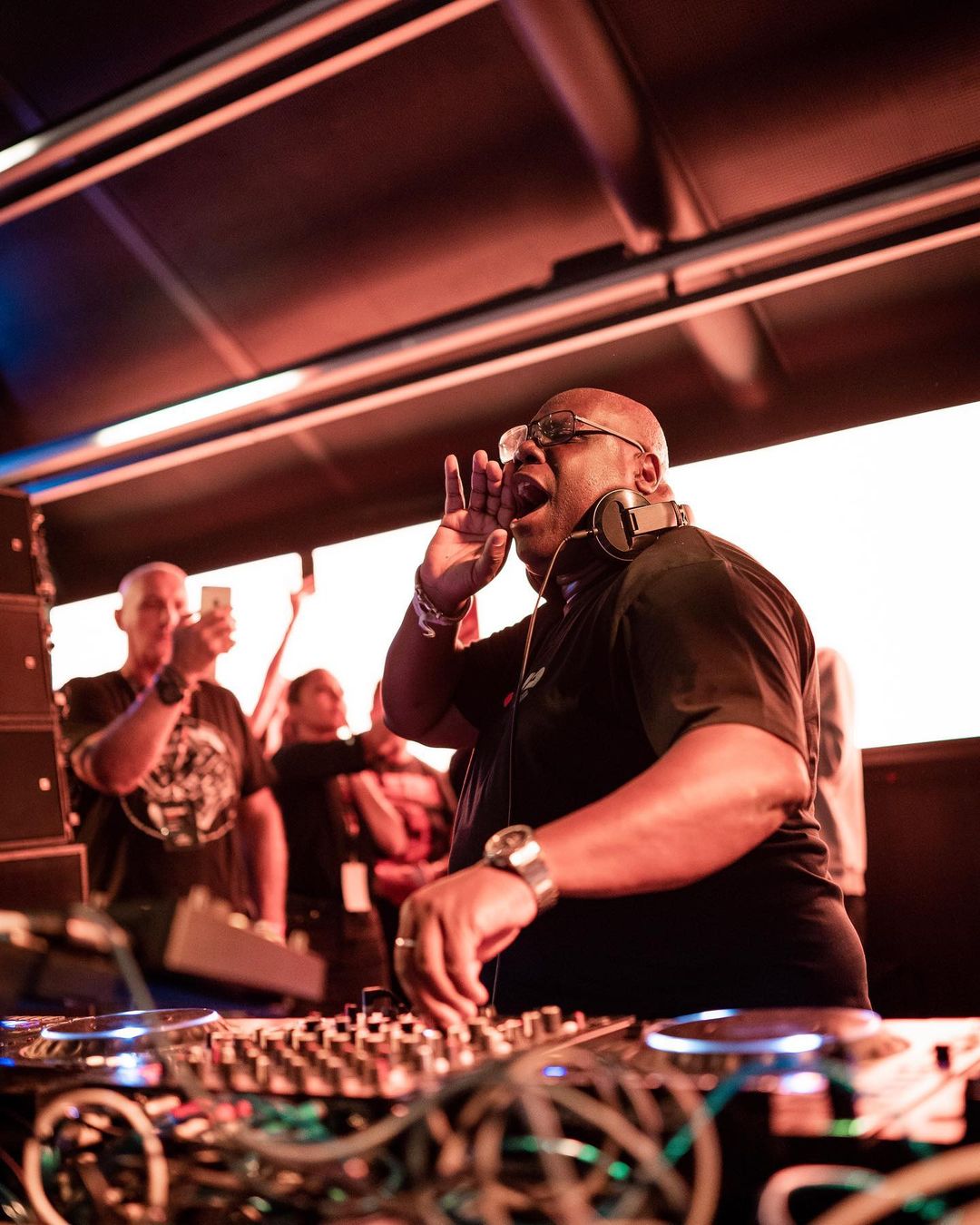 ¡Revive y disfruta de la espectacular presentación de Carl Cox desde ...